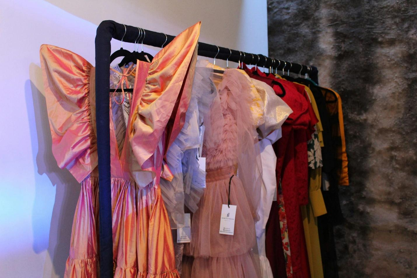 How to Style Designer Outfits for Different Body Types