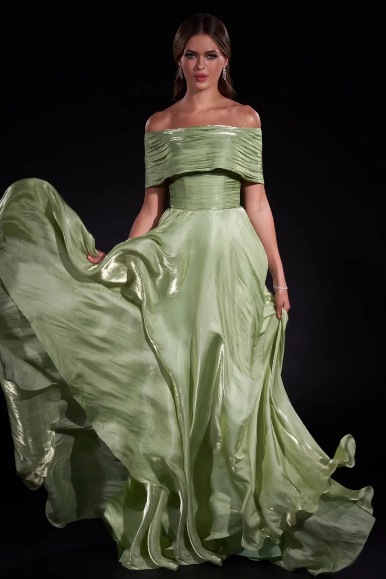 Dressing for Ramadan Iftars: Elegant Evening Wear